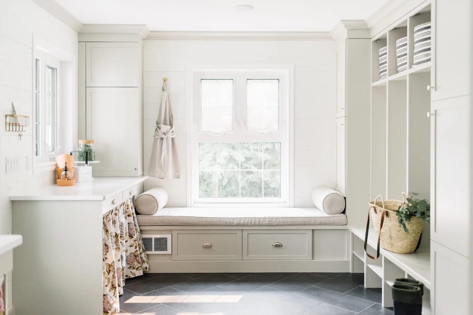 How to Create A Functional "Drop Zone" For Your Home ...